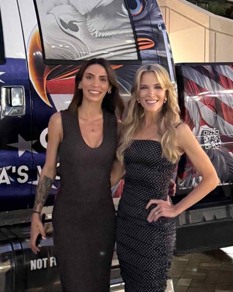 Check Out Highlights and Photos from Megyn’s Trip to Tampa for the ...