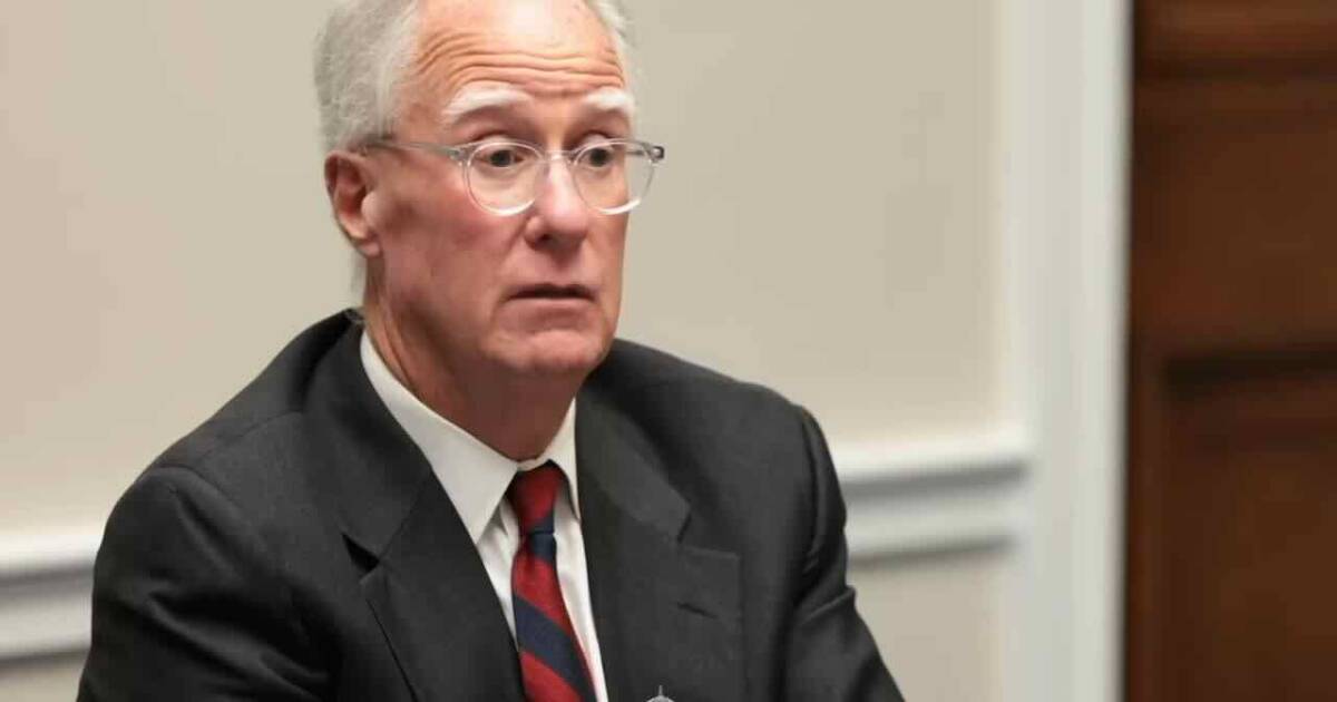 Top Biden Advisor Forced to Admit He Would’ve Made $4 Million if Biden ...