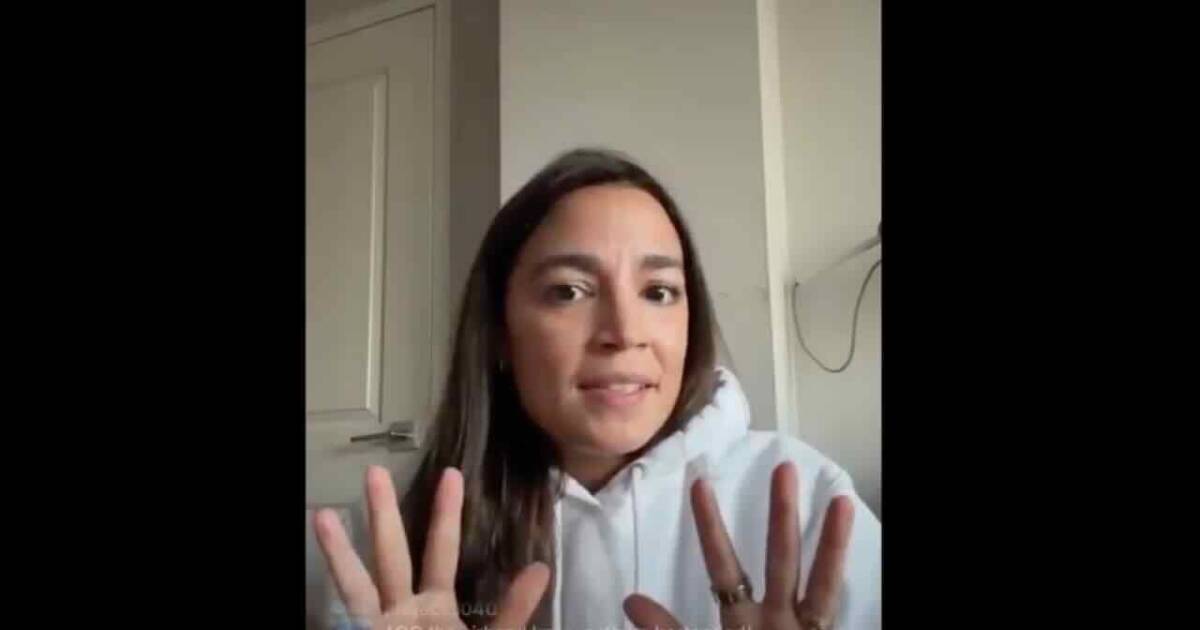 AOC ‘Body Shames’ Stephen Miller and Attacks Short People… Before ...
