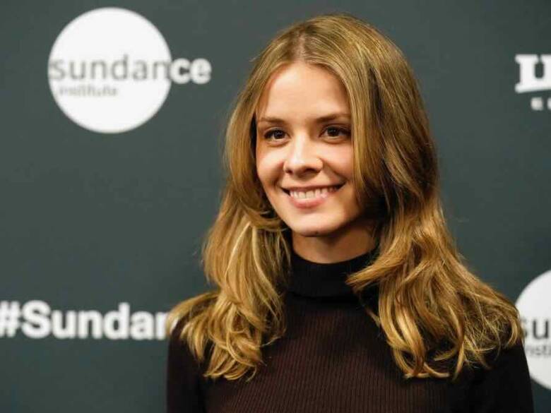 ‘Red Scare’ Co-Host Dasha Nekrasova Facing Hollywood Cancellation After ...